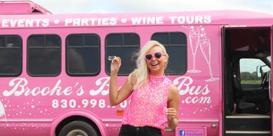 BROOKE’S BUBBLE BUS